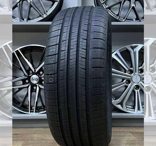 Fortune FSR602 235/55 R17 99V