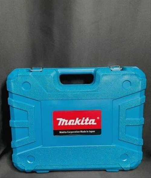 Шуруповерт Makita