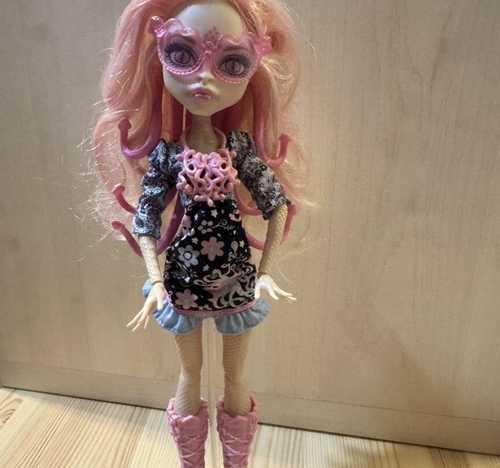 Monster high