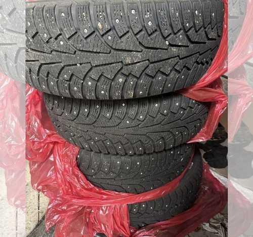 Nokian Tyres Nordman 5 215/60 R17 100T