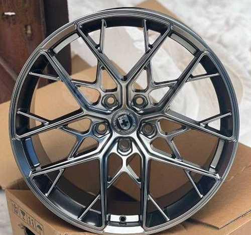 Новые диски HRE R17 5/112