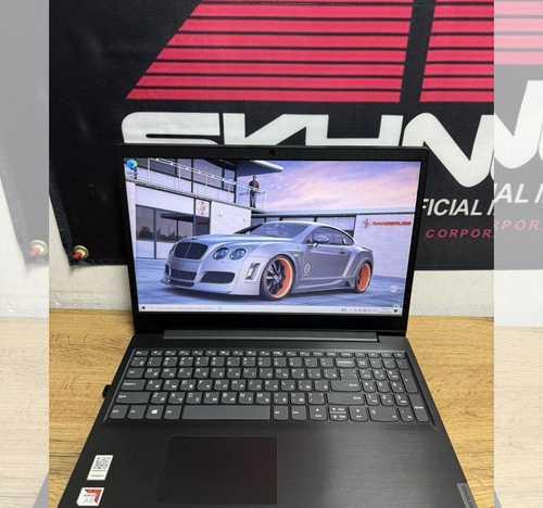 15.6" Lenovo A6-9225, 8Gb DDR4, 256 SSD, 2 GPU