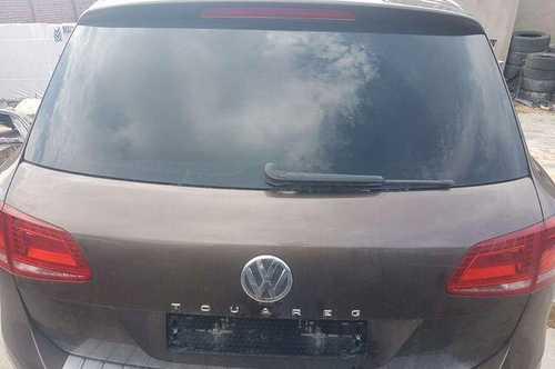 Крышка/дверь багажника со стеклом VW Touareg 10-18
