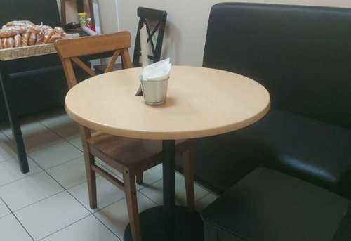 Стол для кафе
