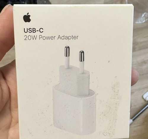 Сетевое зарядное устройство Apple muvv3 20W