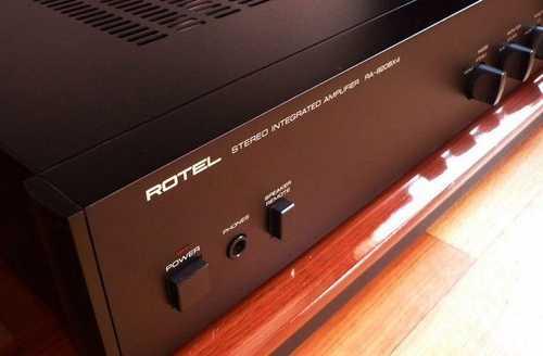 Rotel RA-820BX4 Усилитель стерео Англия