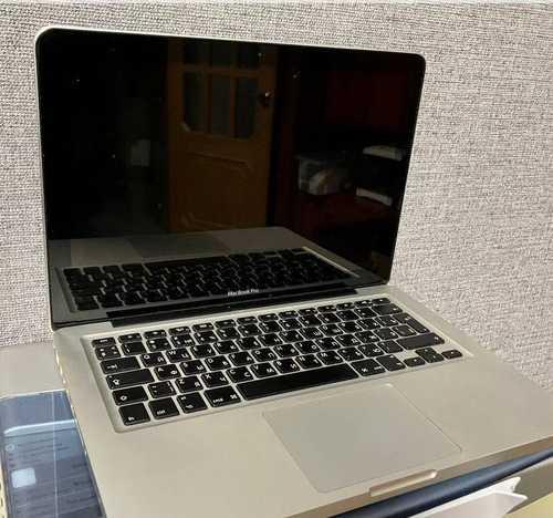 Apple MacBook Pro 13 (2010)