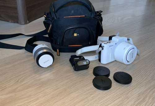 Фотоаппарат Nikon 1 v 1 с двумя объективами
