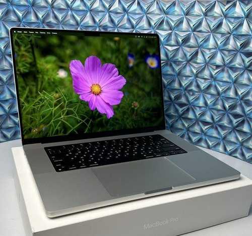 MacBook Pro 16 2021 M1 Max/64Gb/2Tb (комплект)