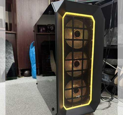 Aerocool P7-C0 Pro (Mid-Tower)