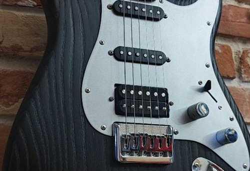 Электрогитара тип Fender Stratocaster