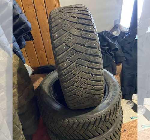 Goodyear UltraGrip Ice 195/55 R16