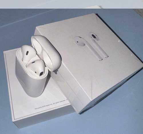 Наушники Apple Airpods