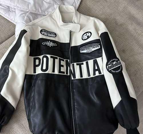 Бомбер женский potential