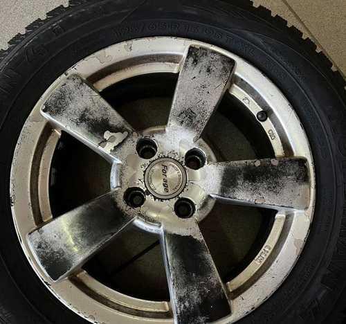 195/65 R15 Nordman Nordman 4 Зима Литые R15 pсd:4x100 ет:35 DIA:60.1