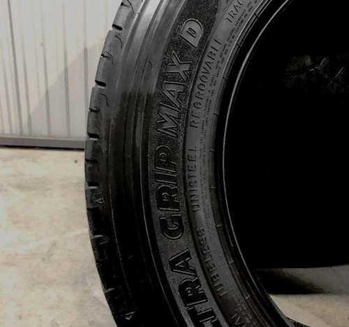 Goodyear Ultragrip Max D 315/70