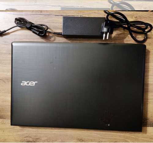 Acer i5-7200u/950m