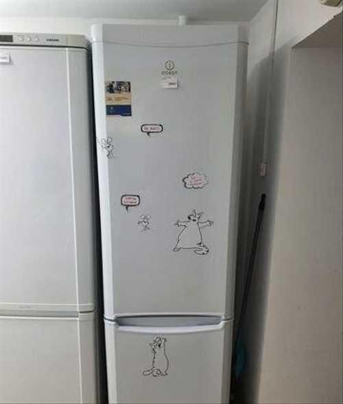 Холодильник indesit B20FNF.025 Гарантия/Доставка