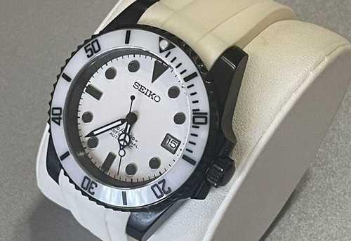 Часы Seiko black n white mod