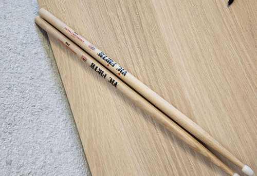 Барабанные палочки vic firth 5A