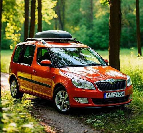 Лобовое стекло Skoda Roomster / Fabia