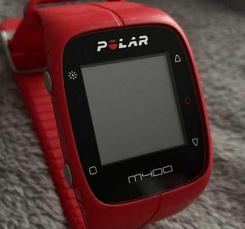 Спортивные часы polar m400