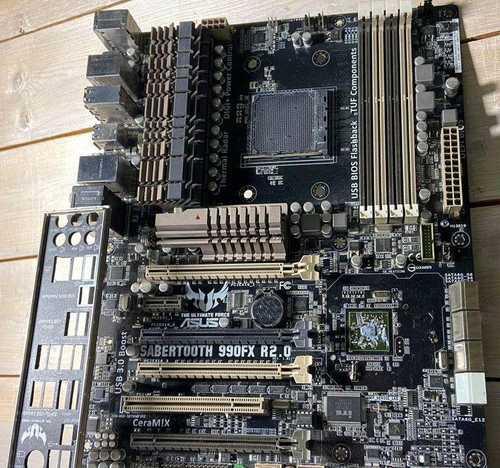 Asus sabertooth 990fx r2.0