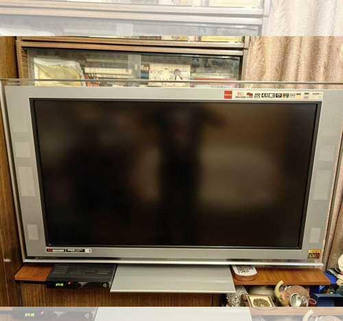 Продам телевизор Sony KDL-46x2000