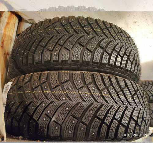 Michelin X-Ice North 4 215/60 R17 100T