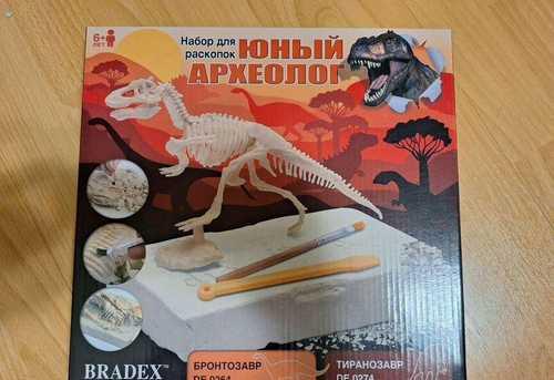 Набор для раскопок "Юный археолог" (тиранозавр)