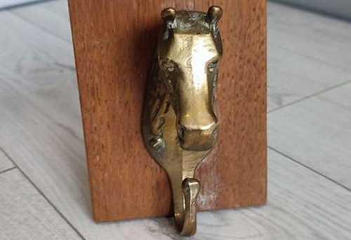 Крючок-вешалка "Конь" из латуни