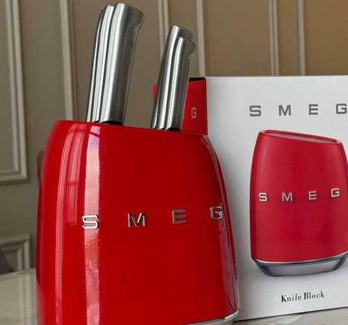 Кухонные ножи с подставкой smeg красный