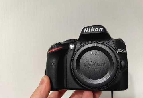 Nikon D3200 Body 4700 кадров