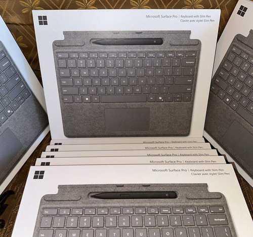 Microsoft Surface Pro Keyboard with Slim Pen 2