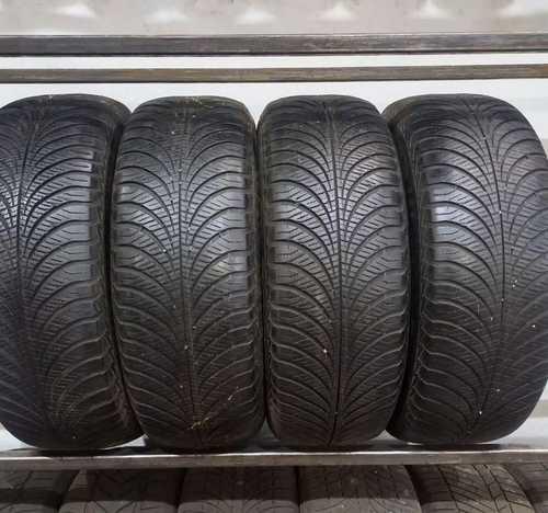 Goodyear Vector 4Seasons Gen-2 225/55 R17