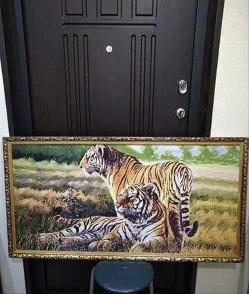 Картина в раме Тигры