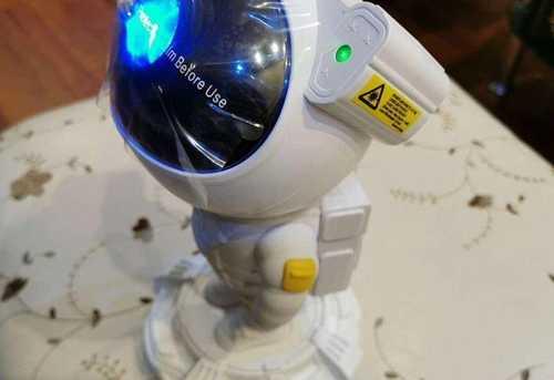 Проектор ночник космонавт с блютуз аккумуляторный