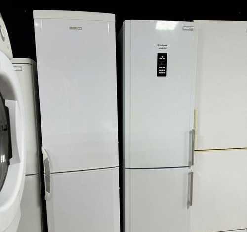 Холодильник Hotpoint Ariston HBD1201.4NFH Now Fros