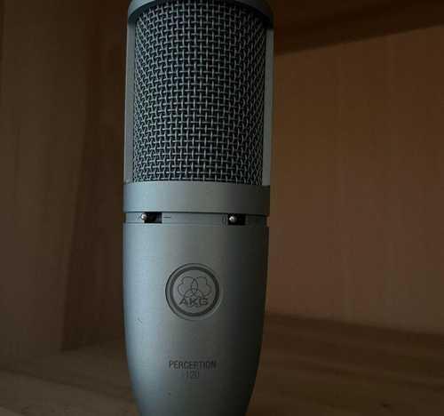 Студийный микрофон akg p120 Perception