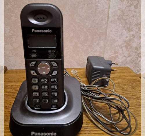 Стационарный телефон panasonic