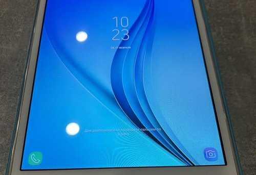 Планшет Samsung Tab A SM-T555
