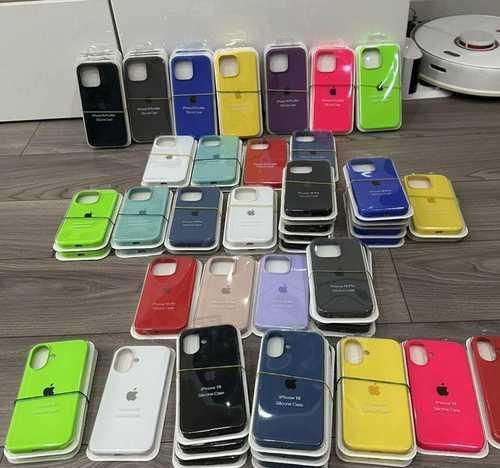 Чехлы силиконовые для всех моделей iPhone 16