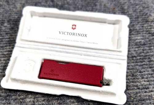 Victorinox Tomo red 0.6201.A