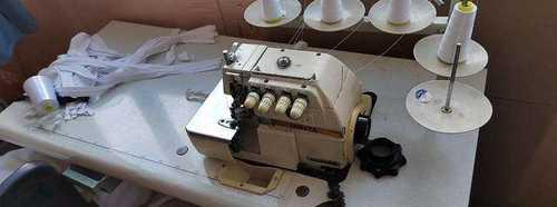 Швейная машинка оверлок бу с 5 нитке