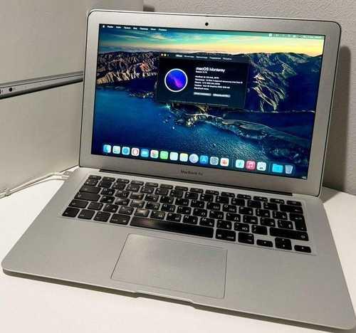 Macbook air 2017 i5/8gb ram/128gb ssd