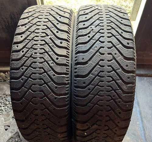 Goodyear UltraGrip 500 195/65 R15