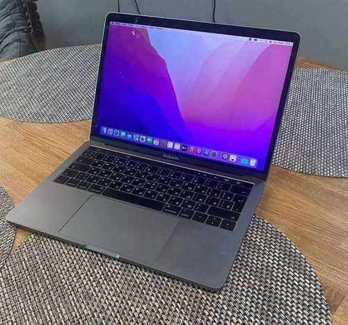 Apple macbook pro 13 2016