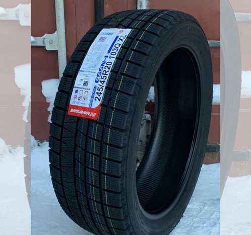 Nankang ESSN-1 Corsafa 245/45 R20 103Q