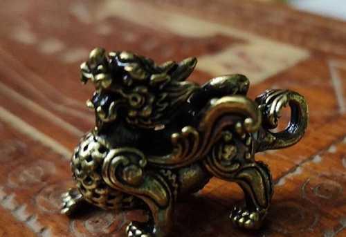 Фигурка китайского дракона. Латунь. Символ 2024 г