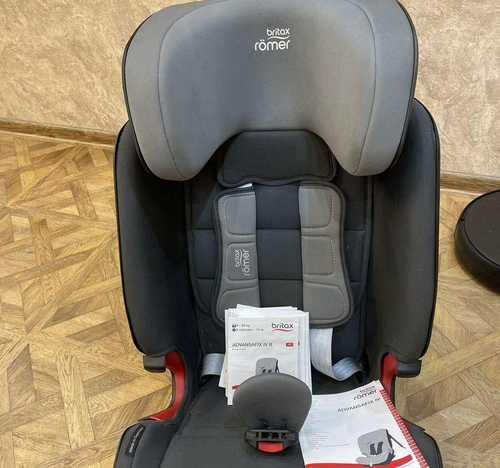 Автомобильное кресло britax romer advansafix